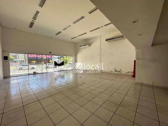 Conj. Comercial / Sala para Locação em São José do Rio Preto/SP Centro