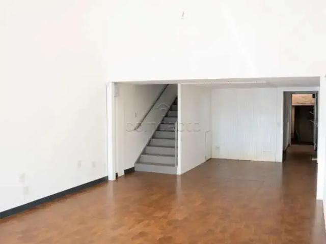 Conj. Comercial / Sala para Locação em São José do Rio Preto/SP Centro