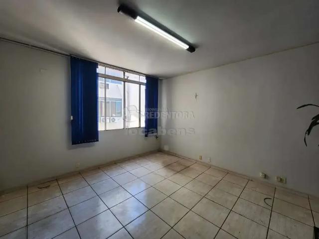 Conj. Comercial / Sala para Locação em São José do Rio Preto/SP Centro 1 Quartos