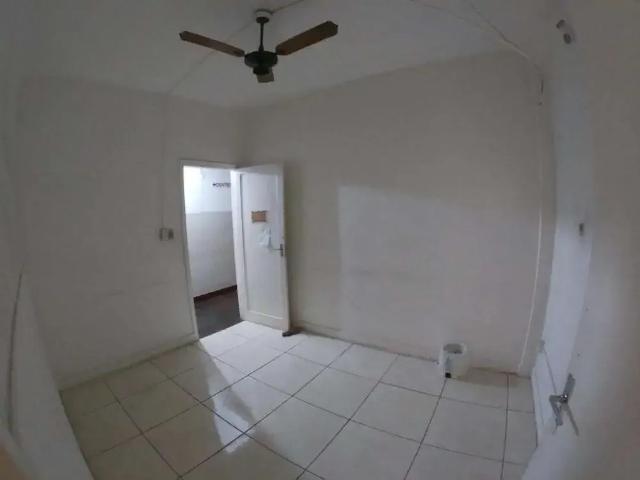 Conj. Comercial / Sala para Locação em São José do Rio Preto/SP Centro 2 Quartos
