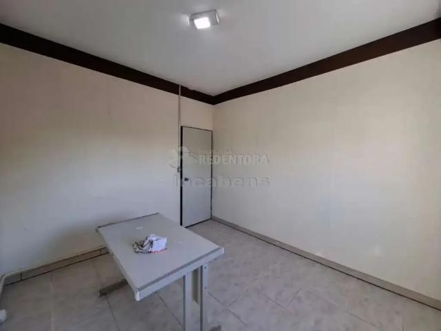 Conj. Comercial / Sala para Locação em São José do Rio Preto/SP Universitário