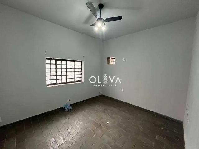 Conj. Comercial / Sala para Locação em São José do Rio Preto/SP Vila Imperial