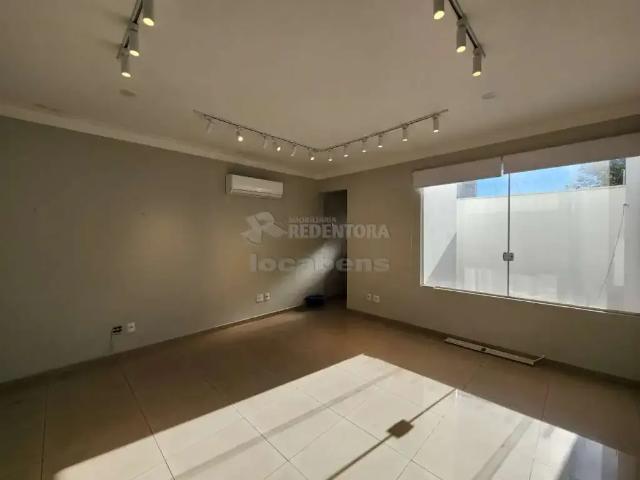 Conj. Comercial / Sala para Locação em São José do Rio Preto/SP Vila Santo Antônio