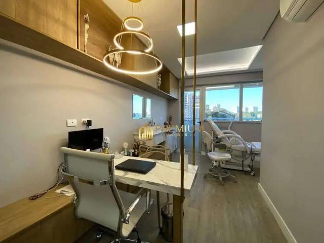 Conj. Comercial / Sala para Locação em São José dos Campos/SP Altos do Esplanada