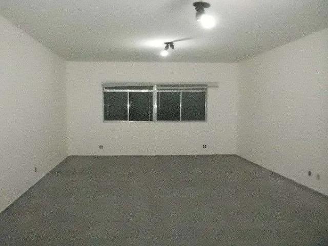 Conj. Comercial / Sala para Locação em São José dos Campos/SP Bosque dos Eucaliptos