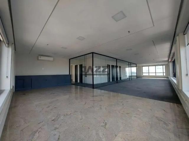 Conj. Comercial / Sala para Locação em São José dos Campos/SP Centro