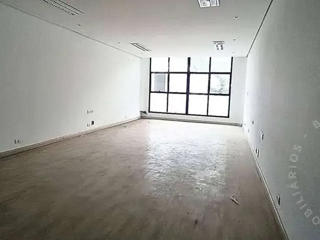 Conj. Comercial / Sala para Locação em São José dos Campos/SP Centro