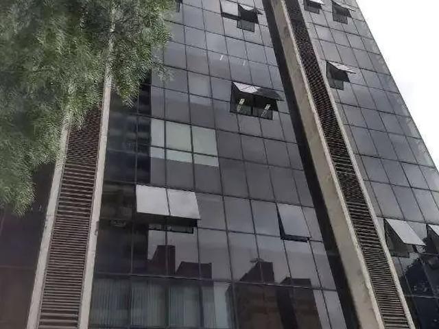 Conj. Comercial / Sala para Locação em São José dos Campos/SP Centro