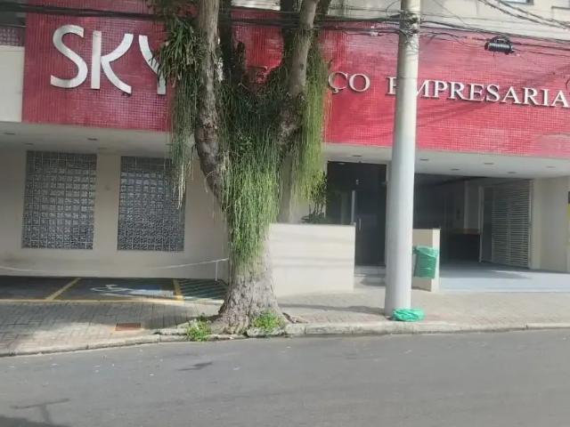 Conj. Comercial / Sala para Locação em São José dos Campos/SP Centro