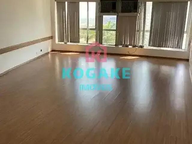 Conj. Comercial / Sala para Locação em São José dos Campos/SP Centro