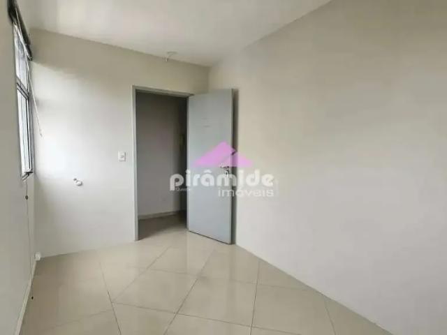 Conj. Comercial / Sala para Locação em São José dos Campos/SP Centro