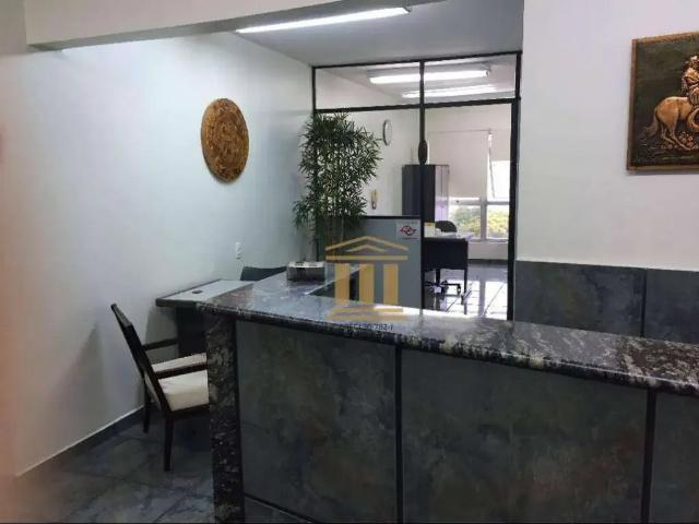 Conj. Comercial / Sala para Locação em São José dos Campos/SP Centro