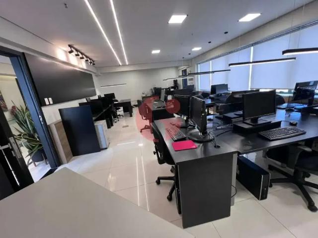 Conj. Comercial / Sala para Locação em São José dos Campos/SP Centro