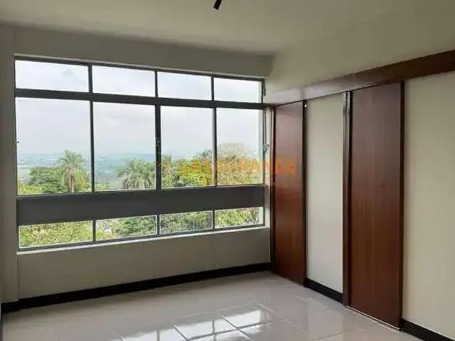 Conj. Comercial / Sala para Locação em São José dos Campos/SP Centro