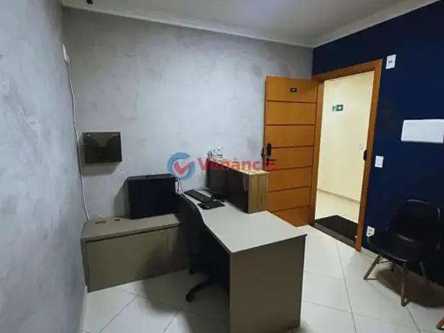 Conj. Comercial / Sala para Locação em São José dos Campos/SP Centro
