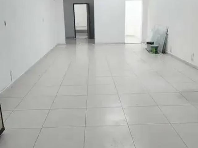 Conj. Comercial / Sala para Locação em São José dos Campos/SP Centro