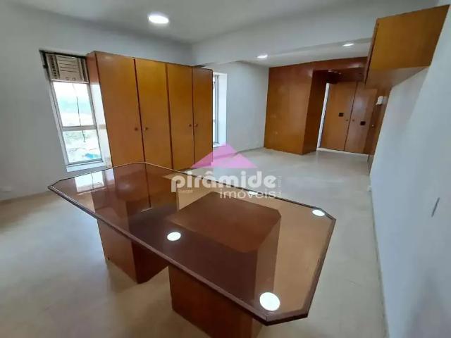 Conj. Comercial / Sala para Locação em São José dos Campos/SP Centro