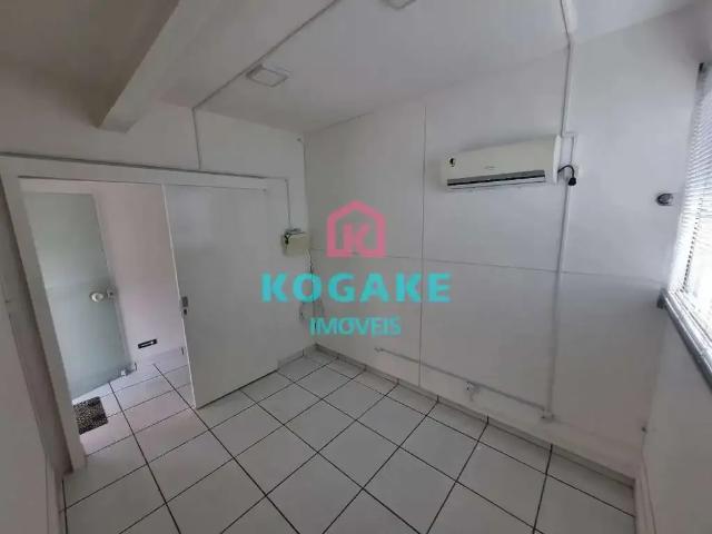 Conj. Comercial / Sala para Locação em São José dos Campos/SP Centro