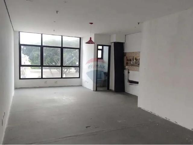Conj. Comercial / Sala para Locação em São José dos Campos/SP Centro