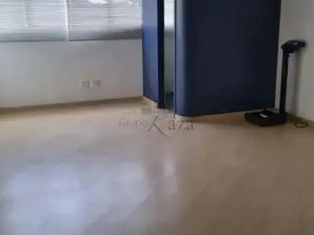 Conj. Comercial / Sala para Locação em São José dos Campos/SP Jardim Apolo