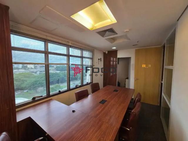 Conj. Comercial / Sala para Locação em São José dos Campos/SP Jardim Aquárius