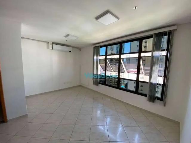Conj. Comercial / Sala para Locação em São José dos Campos/SP Jardim Aquárius