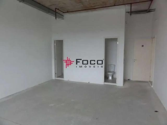 Conj. Comercial / Sala para Locação em São José dos Campos/SP Jardim das Colinas