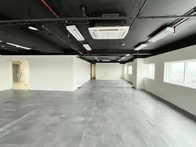 Conj. Comercial / Sala para Locação em São José dos Campos/SP Jardim das Colinas