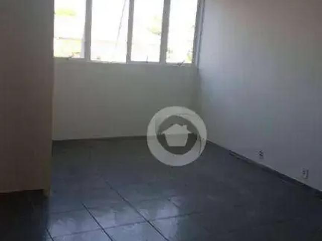 Conj. Comercial / Sala para Locação em São José dos Campos/SP Jardim das Indústrias
