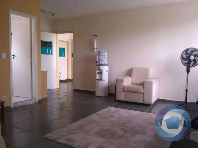 Conj. Comercial / Sala para Locação em São José dos Campos/SP Jardim das Indústrias