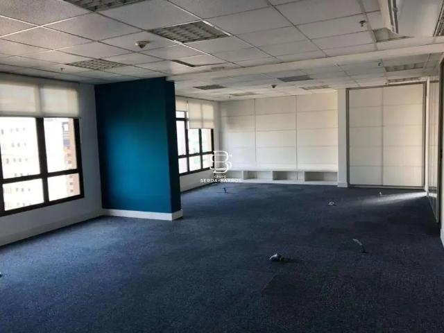 Conj. Comercial / Sala para Locação em São José dos Campos/SP Parque Residencial Aquarius