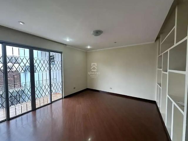 Conj. Comercial / Sala para Locação em São José dos Pinhais/PR Centro