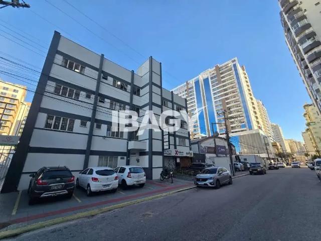 Conj. Comercial / Sala para Locação em São José/SC Campinas