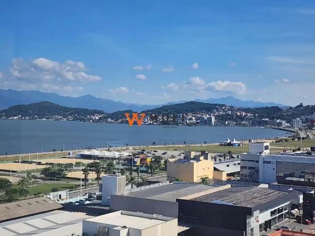Conj. Comercial / Sala para Locação em São José/SC Campinas