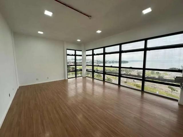 Conj. Comercial / Sala para Locação em São José/SC Campinas