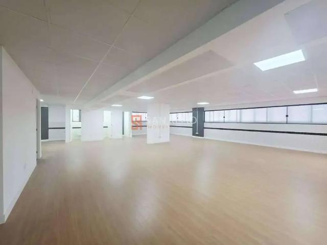 Conj. Comercial / Sala para Locação em São José/SC Campinas