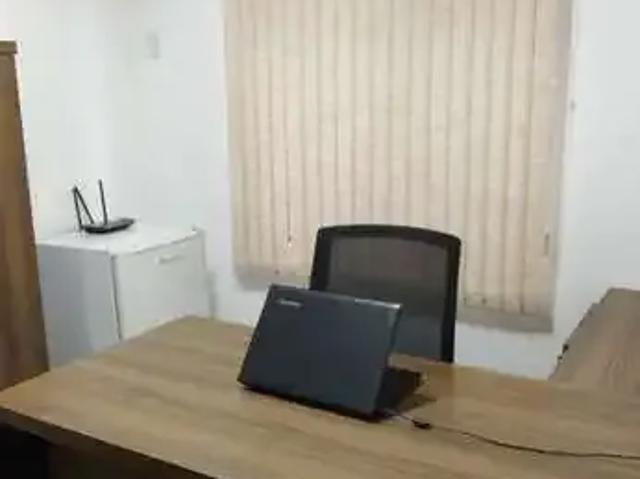 Conj. Comercial / Sala para Locação em São José/SC Barreiros