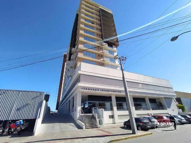 Conj. Comercial / Sala para Locação em São José/SC Barreiros