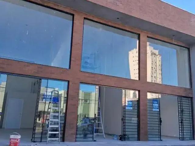 Conj. Comercial / Sala para Locação em São José/SC Kobrasol