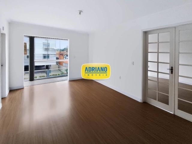 Conj. Comercial / Sala para Locação em São José/SC Ipiranga