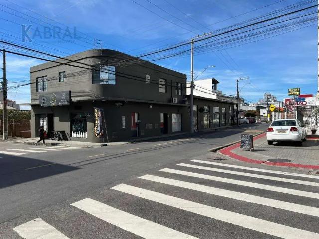 Conj. Comercial / Sala para Locação em São José/SC Ipiranga