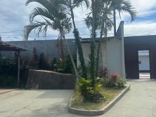 Conj. Comercial / Sala para Locação em São José/SC Serraria