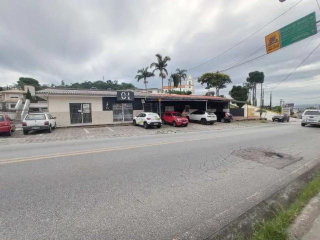 Conj. Comercial / Sala para Locação em São José/SC Ponta de Baixo