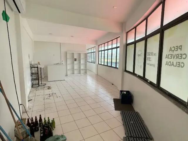 Conj. Comercial / Sala para Locação em São Luís/MA Calhau