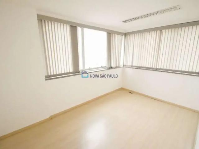 Conj. Comercial / Sala para Locação em São Paulo/SP Mirandópolis