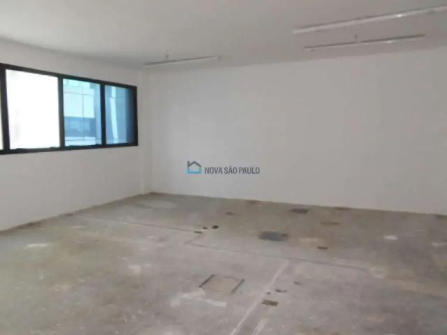 Conj. Comercial / Sala para Locação em São Paulo/SP Mirandópolis