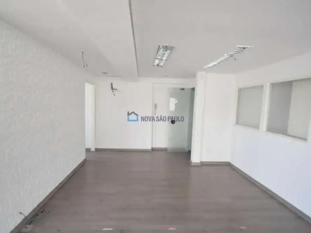Conj. Comercial / Sala para Locação em São Paulo/SP Mirandópolis