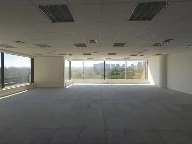 Conj. Comercial / Sala para Locação em São Paulo/SP Moema