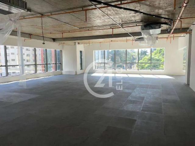 Conj. Comercial / Sala para Locação em São Paulo/SP Moema