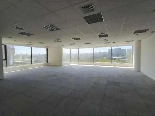 Conj. Comercial / Sala para Locação em São Paulo/SP Moema